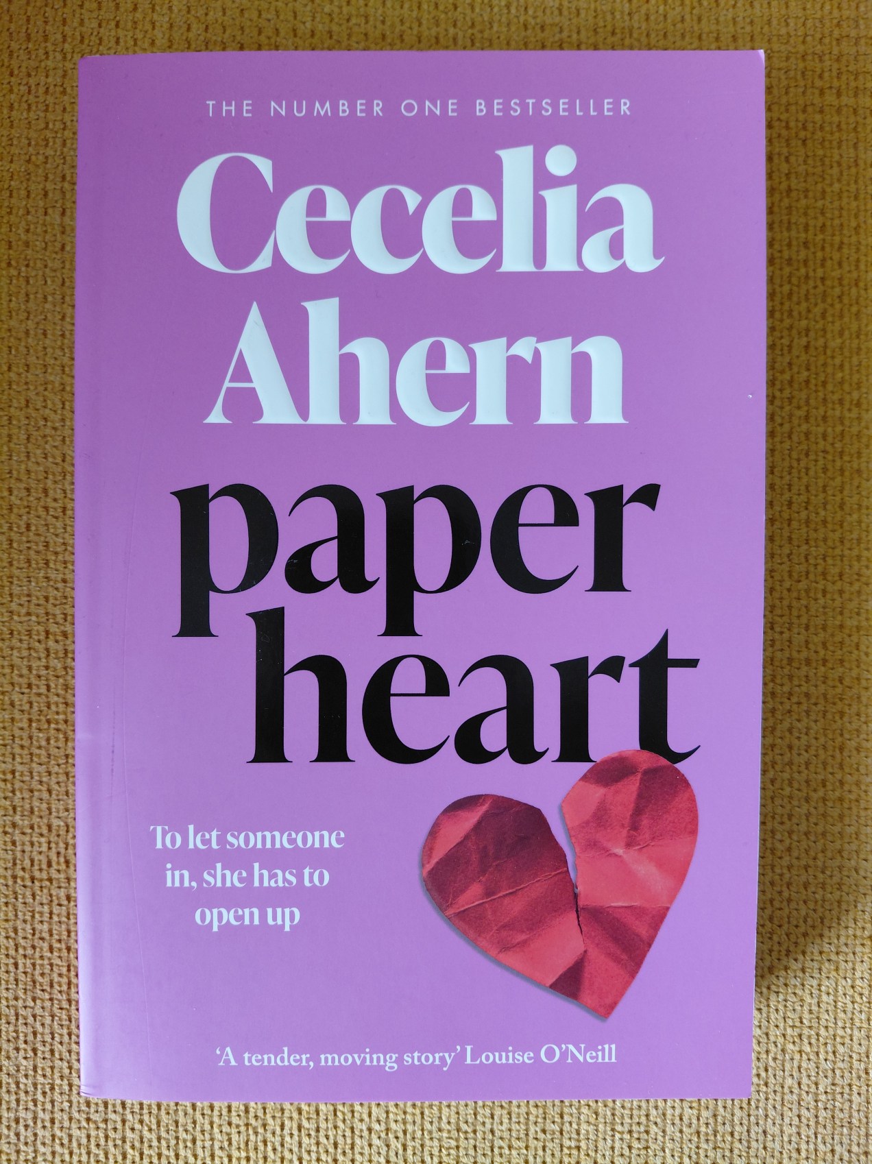 Reading challenge 2026 – No. 13 : A book with a purple cover – Bookworm ...